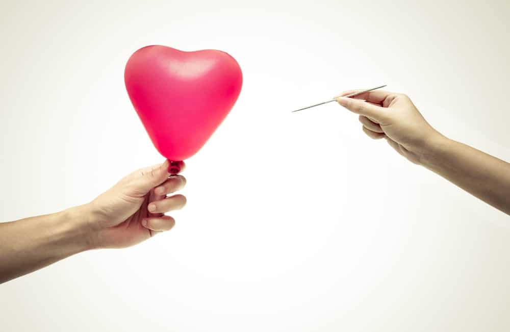 4 Signs That You’re Rejecting Love Without Even Realizing It • Relationship Rules