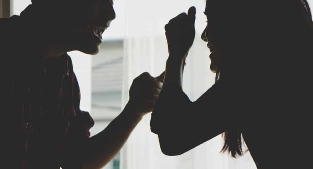 10 Ways You Are Destroying Your Relationship Without Even Knowing It ...